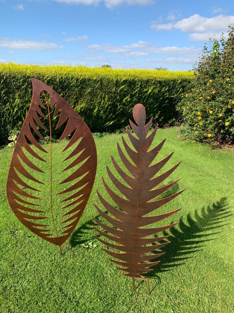 steel garden ornaments
